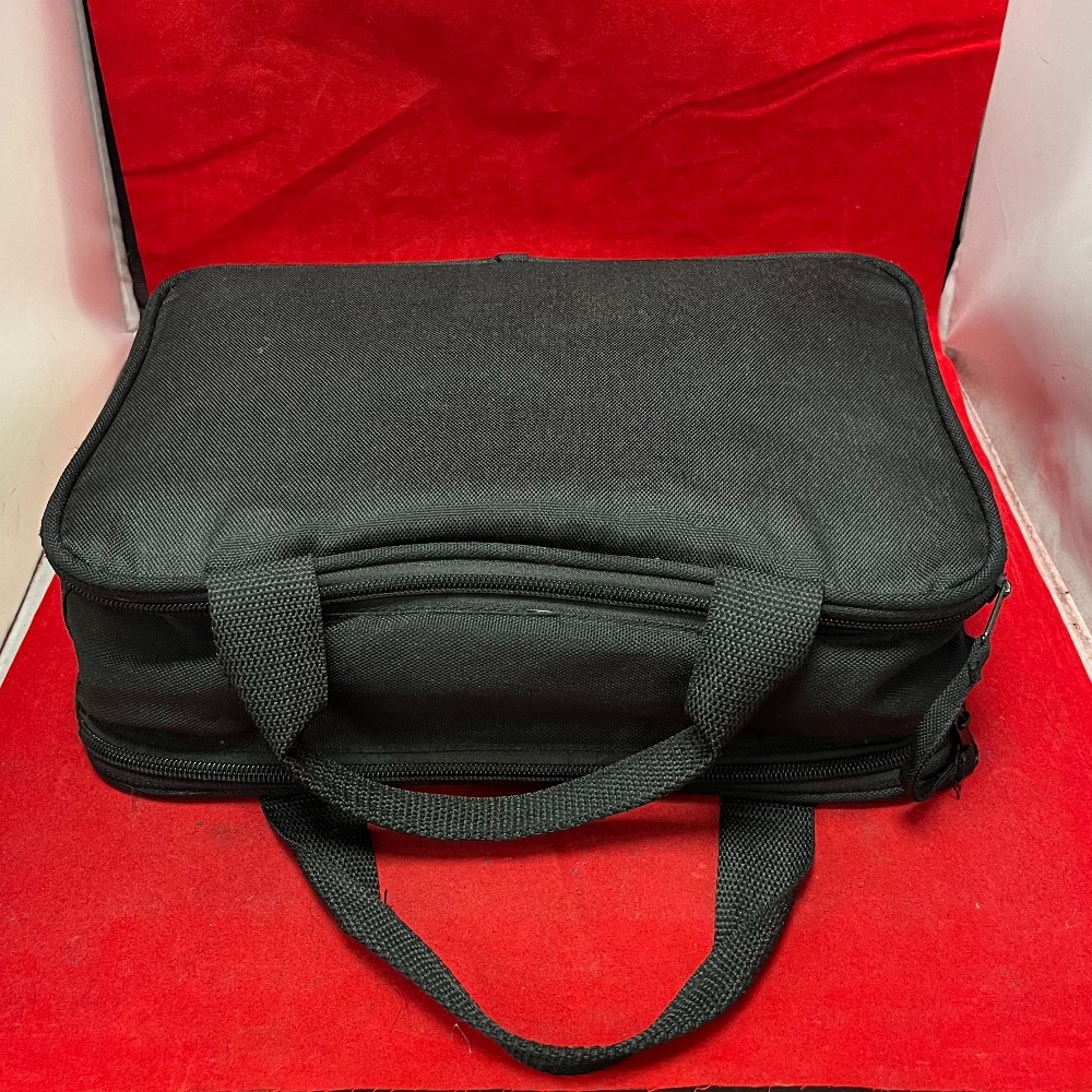 Pre-owned PROLINE DVDP270W Portable DVD Player - Own4Less